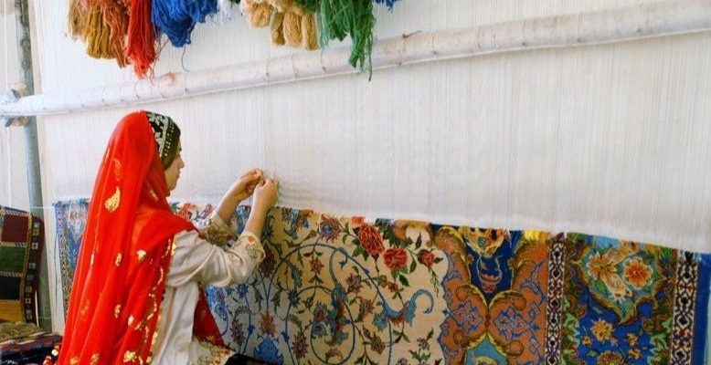 We Custom Weave Your Dream Persian Rug | Heritage Carpets®